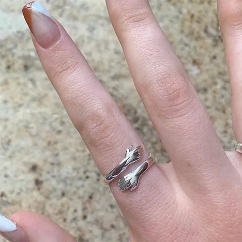 Silver hug ring store